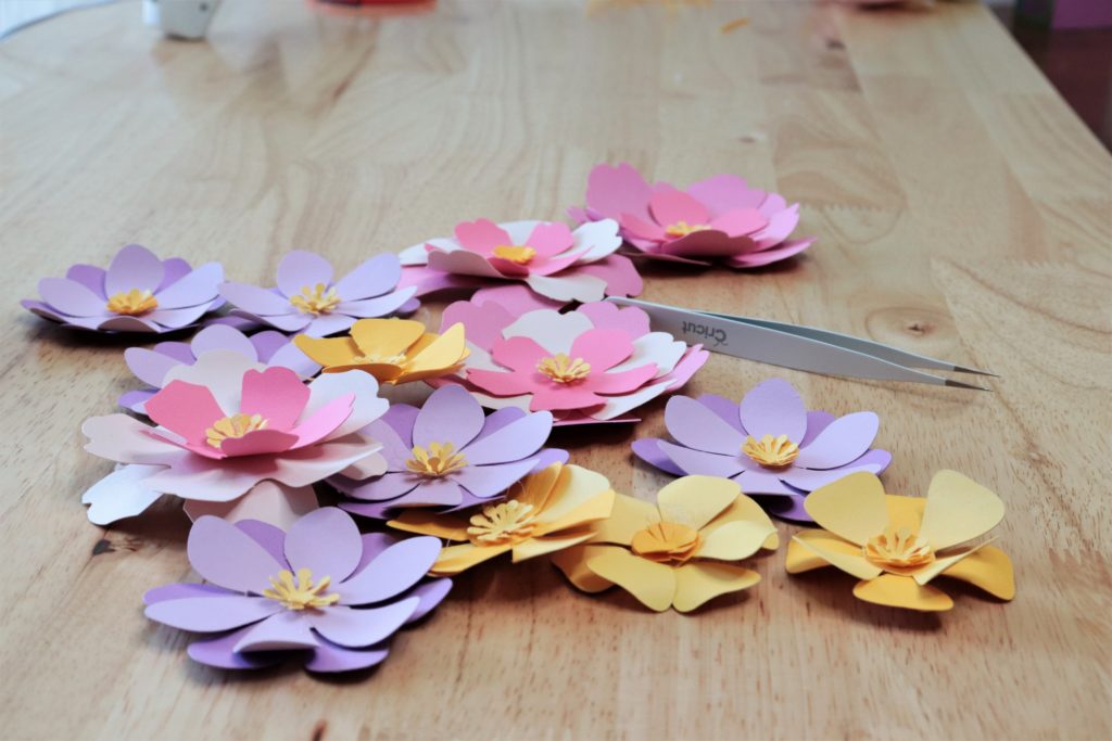 How To Make Beautiful Layered Paper Flowers Even If You’ve Never Made ...